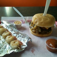 Burger Barge - 30 tips