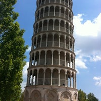 Leaning Tower Of Niles - Historic Site