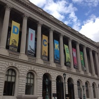 Free Library of Philadelphia - Library in Fairmount - Art Museum