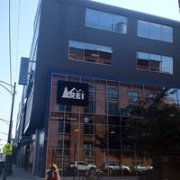 REI - Chicago, IL