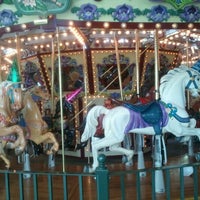 Salem Riverfront Carousel - Theme Park Ride / Attraction