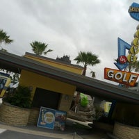Hollywood Drive-In Golf - Mini Golf