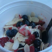 Yoghut Frozen Yogurt & Smoothies (Now Closed) - Frozen Yogurt Shop in ...