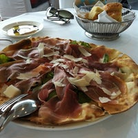 Isola Bar & Grill - 中西区 - 83 tips