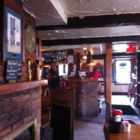 The Olde Angel Inn - Pub in Niagara-on-the-Lake