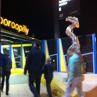 Indooroopilly Railway Station - Train Station in Indooroopilly