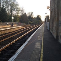 Linlithgow Railway Station (LIN) - Station Rd