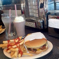 Johnny Rockets - Promenade - 10 tips from 625 visitors