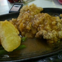 Waroeng Steak & Shake - Steakhouse