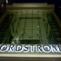 The Shops At North Bridge - Shopping Mall in Chicago