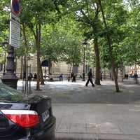 Place Monge - Plaza in Jardin des Plantes