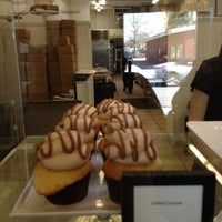 Frosted Cakery - Bakery in Fresno