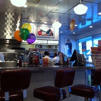 Johnny Rockets (Now Closed) - American Restaurant