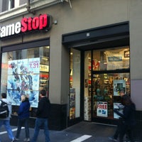 GameStop - Downtown San Francisco-Union Square - 15 tips