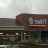U-Swirl Frozen Yogurt - Frozen Yogurt Shop