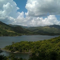 Lago Toa Vaca - Lake in Villalba