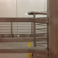 Tanjong Pagar MRT Station (EW15) - Metro Station in Financial District