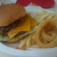 Johnny Rockets - 542 N Route 21