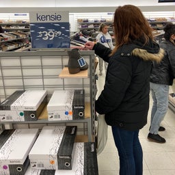 Marshalls locations in Chicago - See hours, directions, tips, and photos.