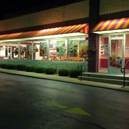 Dunkin' locations in Detroit - See hours, menu, directions, tips, and ...