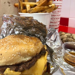 Five Guys locations in Chicago - See hours, menu, directions, tips, and ...