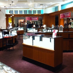 Helzberg arrowhead mall store