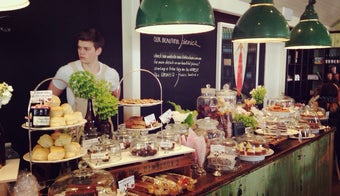 The 11 Best Places with a Buffet in Melbourne