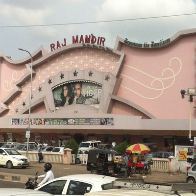 Raj Mandir Theatre - 24 tips