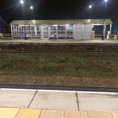 Stalybridge Railway Station (SYB) - 18 tips