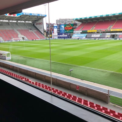 Regenboogstadion - Waregem, West-Vlaanderen