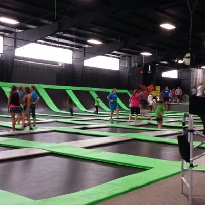 JumpJam Trampoline Park - 11201 Threadstone Ln