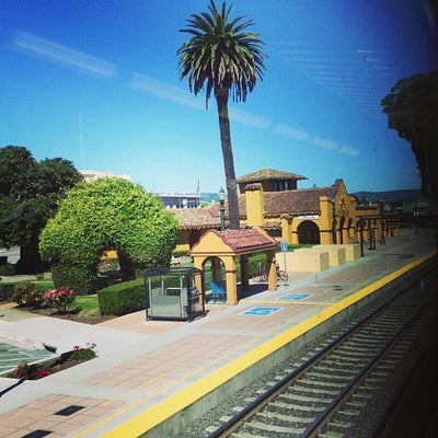 Burlingame Caltrain Station - Downtown Burlingame - 14 tips