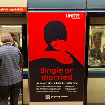 Chinatown MRT Interchange (NE4/DT19) - Metro Station