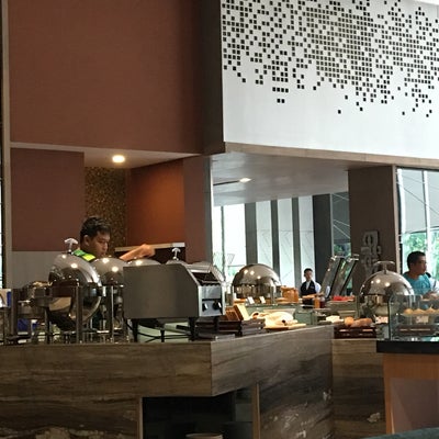 Novotel Makassar Grand Shayla - Hotel in Makassar