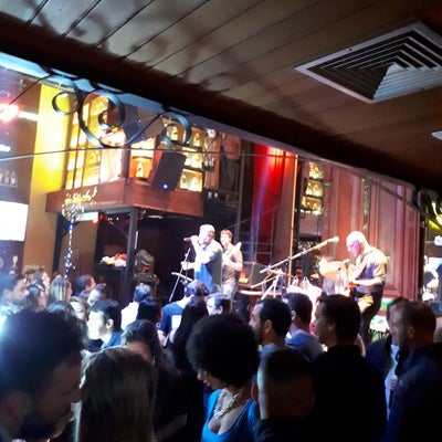 Bar Charles Edward - Bar in São Paulo