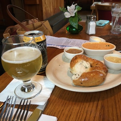 Mountain Brauhaus - German Restaurant