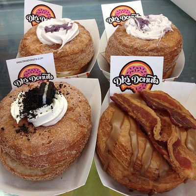 DK's Donuts and Bakery - Donut Shop in Santa Monica