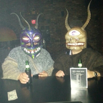 QXT's - Night Club in Newark