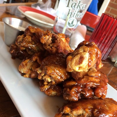 Fire Engine Pizza Company - Black Rock - 2914 Fairfield Ave