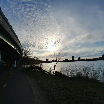 Charles River Bike Path - Hiking Trail in Boston