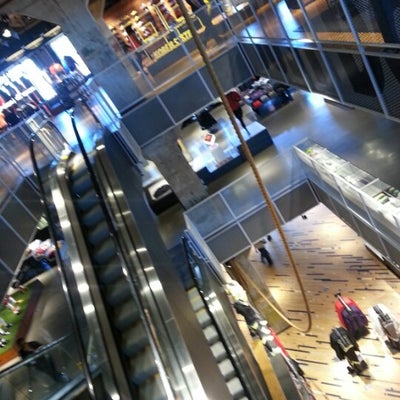 Nike - Sporting Goods Shop in Washington, DC