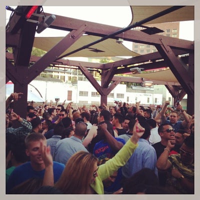 Myth Taverna & Lounge - Bar in San Jose