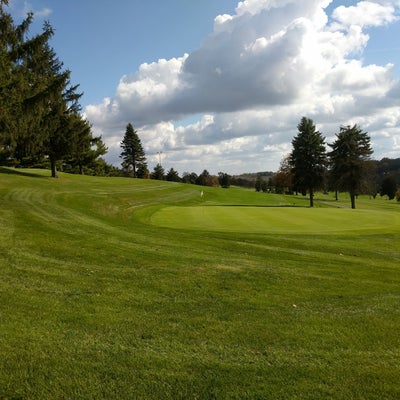 Ft. Cherry Golf Club - Golf Course in Mc Donald