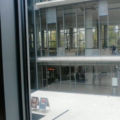 SZTE József Attila Tanulmányi- és Információs Központ - College Library ...