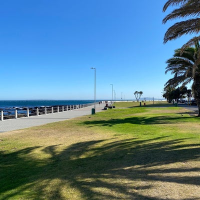 Sea Point Beach Promenade - Hiking Trail in Sea Point