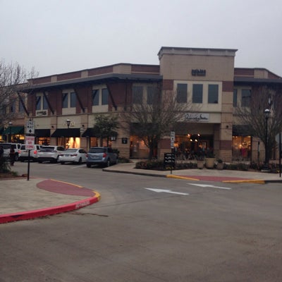 La Centerra at Cinco Ranch - Shopping Mall