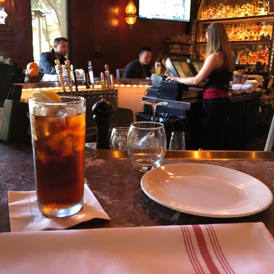 Red O - Newport Center - 42 tips from 1583 visitors