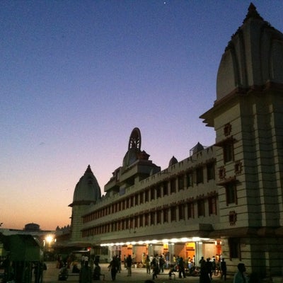 Varanasi Railway Station - Train Station