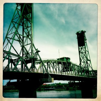 Hawthorne Bridge - Hawthorne Bridge