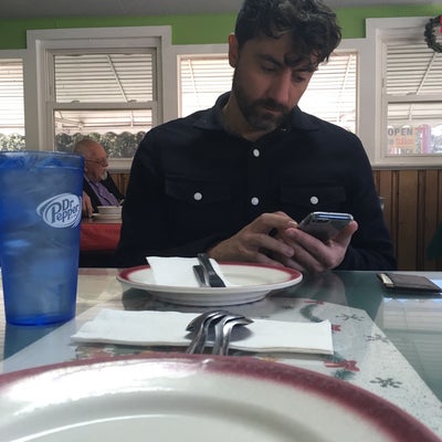 Beach Road Chicken Dinners - American Restaurant in Jacksonville